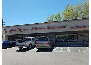 3 Best Pizza Places in Virginia Beach, VA - Expert Recommendations