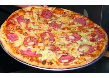3 Best Pizza Places in Santa Rosa, CA - Expert Recommendations