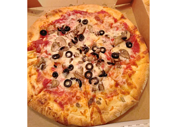 3 Best Pizza Places in Cincinnati, OH - ThreeBestRated