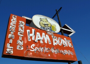 3 Best Sports Bars in Mesa, AZ - ThreeBestRated