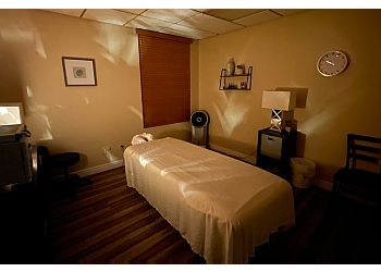 3 Best Massage Therapy in Mesa, AZ - ThreeBestRated