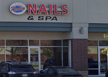 3 Best Nail Salons in Lincoln, NE - Expert Recommendations