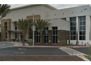 3 Best Neurosurgeons in Fresno, CA - Expert Recommendations