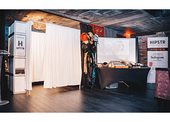3 Best Photo Booth Companies in New York City, NY - Expert Recommendations