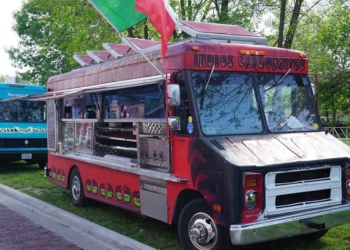 3 Best Food Trucks in Kansas City, MO - ThreeBestRated