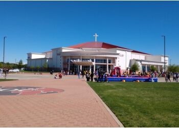 3 Best Churches in Dallas, TX - Expert Recommendations