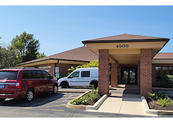 3 Best Dermatologists in Peoria, IL - ThreeBestRated