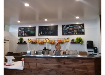 3 Best Juice Bars in Detroit, MI - Expert Recommendations