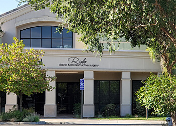 3 Best Plastic Surgeon in Fresno, CA - Expert Recommendations
