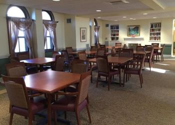 3 Best Assisted Living Facilities in Springfield, MA - Expert ...