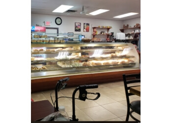 3 Best Bakeries in Hollywood, FL - Expert Recommendations