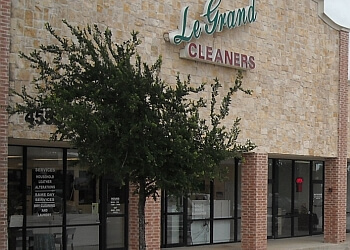 3 Best Dry Cleaners in McKinney, TX - ThreeBestRated