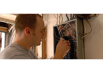 3 Best Electricians in Lubbock, TX - Expert Recommendations