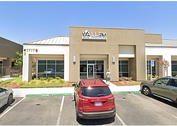 3 Best Dermatologists in Fresno, CA - ThreeBestRated