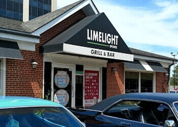 3 Best Sports Bars in Warren, MI - Expert Recommendations
