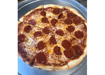 3 Best Pizza Places in Rochester, NY - Expert Recommendations