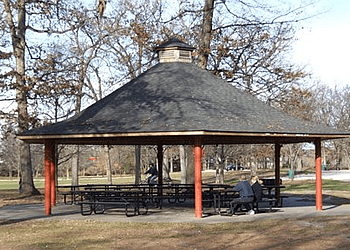 3 Best Public Parks in Elgin, IL - ThreeBestRated