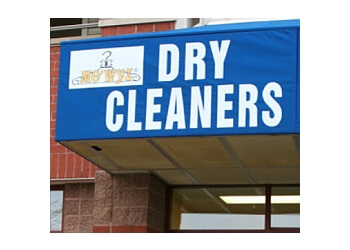 3 Best Dry Cleaners in Madison, WI - ThreeBestRated
