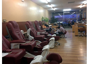 3 Best Nail Salons in Reno, NV - Expert Recommendations