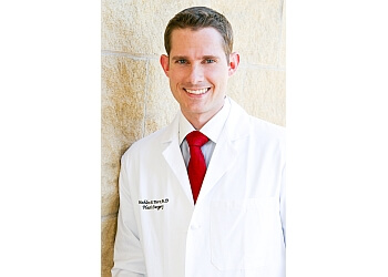 3 Best Plastic Surgeon in Austin, TX - Expert Recommendations