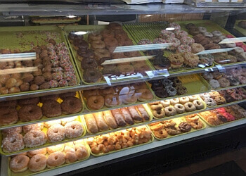 3 Best Donut Shops in Oxnard, CA - Expert Recommendations