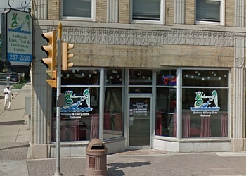 3 Best Vietnamese Restaurants in Milwaukee, WI - Expert Recommendations