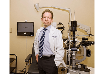3 Best Eye Doctors in Newark, NJ - ThreeBestRated