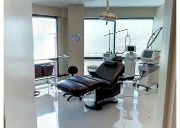 3 Best Plastic Surgeon in Little Rock, AR - Expert Recommendations