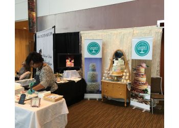 3 Best Cakes in Anchorage, AK - Expert Recommendations