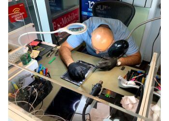 3 Best Cell Phone Repair in Washington, DC - Expert Recommendations