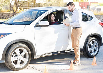 3 Best Driving Schools in Rochester, NY - Expert Recommendations