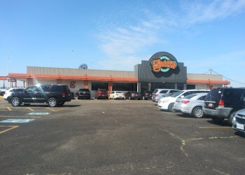 3 Best Pizza Places in Amarillo, TX - Expert Recommendations