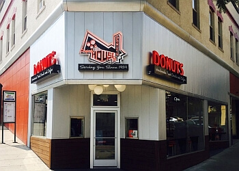 3 Best Bakeries in Tacoma, WA - ThreeBestRated