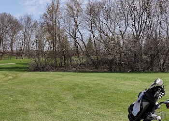 3 Best Golf Courses in Rochester, MN - Expert Recommendations