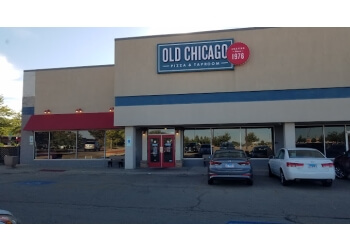 3 Best Pizza Places in Rockford, IL - Expert Recommendations