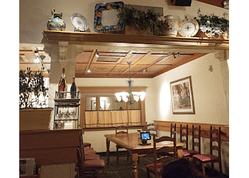 3 Best Italian Restaurants in Oxnard, CA - Expert Recommendations