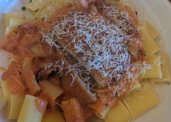 3 Best Italian Restaurants in Oxnard, CA - ThreeBestRated