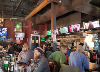 3 Best Sports Bars in Portland, OR - ThreeBestRated