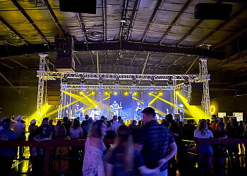 3 Best Night Clubs in Wichita, KS - Expert Recommendations