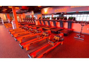 3 Best Gyms in Boston, MA - Expert Recommendations