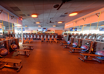 3 Best Gyms in Long Beach, CA - Expert Recommendations