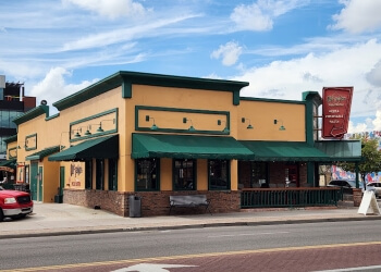 3 Best Pizza Places in Phoenix, AZ - Expert Recommendations