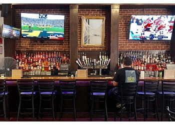 3 Best Sports Bars in Berkeley, CA - Expert Recommendations