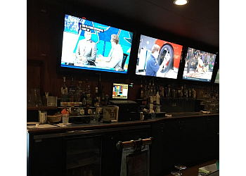 3 Best Sports Bars in Oxnard, CA - Expert Recommendations