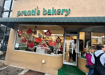 3 Best Bakeries in Pittsburgh, PA - Expert Recommendations