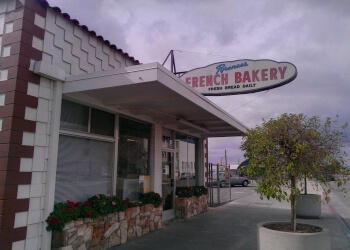 3 Best Bakeries in Bakersfield, CA - ThreeBestRated