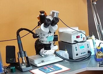 3 Best Cell Phone Repair in Phoenix, AZ - Expert Recommendations