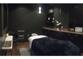 3 Best Massage Therapy in Milwaukee, WI - Expert Recommendations