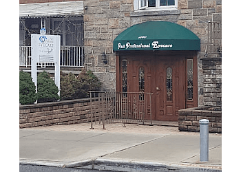 3 Best Eye Doctors in New York City, NY - ThreeBestRated