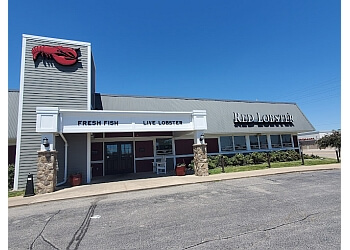 3 Best Seafood Restaurants in Peoria, IL - Expert Recommendations